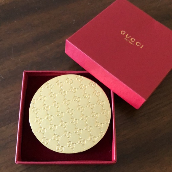 Gucci | Makeup | Gucci Gold Monogram Pocket Compact Folding Mirror ...
